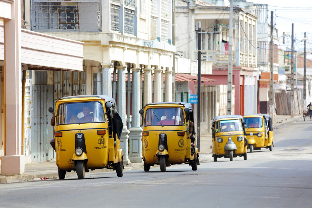 Local transports in Madagascar - Voyage Tourisme Madagascar