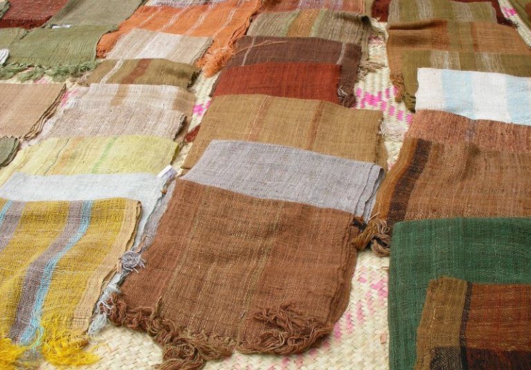 Lamba Landy - Voyage Tourisme Madagascar